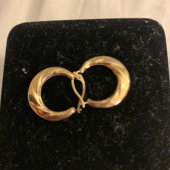 14k | Jewelry | Sold 4k Gold Hoop Earrings | Poshmark